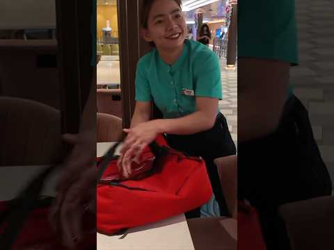 Paying For Pizza Delivery Where And When It Was Free! #carnivalcruises