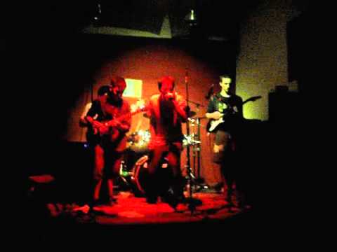 Astilleros en el Club Italiano - Contrastar