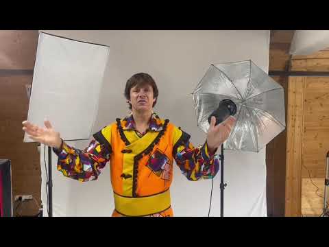 A Quick Message From Christmas Panto Legend Steve Walls!