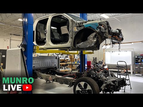 Munro Team Praises the Ford F-150 Lightning Chassis, It's Built Tough ...