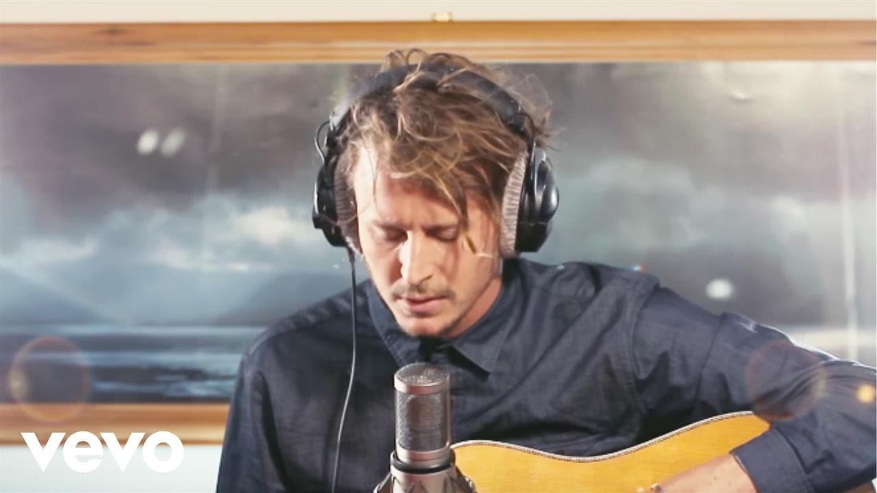 Ben Howard announces 2015 UK arena tour as new album reaches number 1 ...