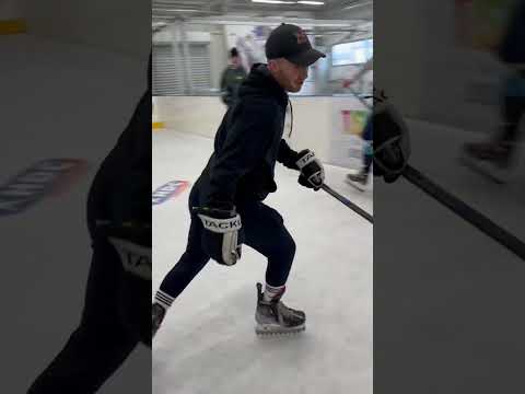 NEW BLACK EDITION SHARKBLADES FOR SYNTHETIC ICE - GREEN HOCKEY - NICHOLAS LANG