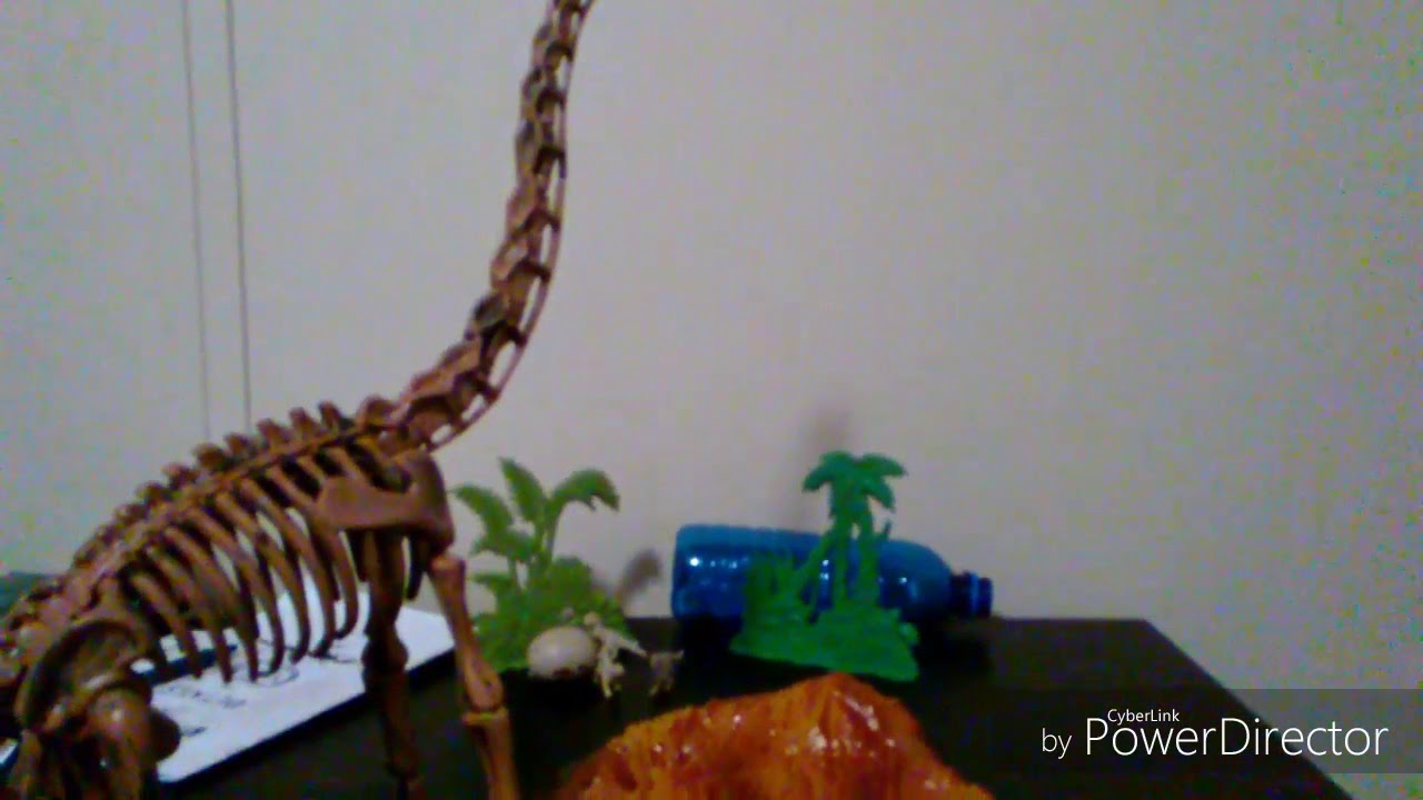 Brachiosaurus skeleton figure review