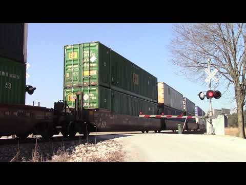 UP 6411 South in Woodland, IL 2/22/20