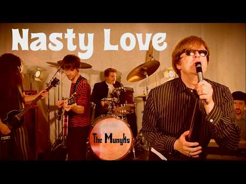 SHAKE-A-LEG! The Munyks - DJs Nader Saffari & Andreas "Tura" Promny ...