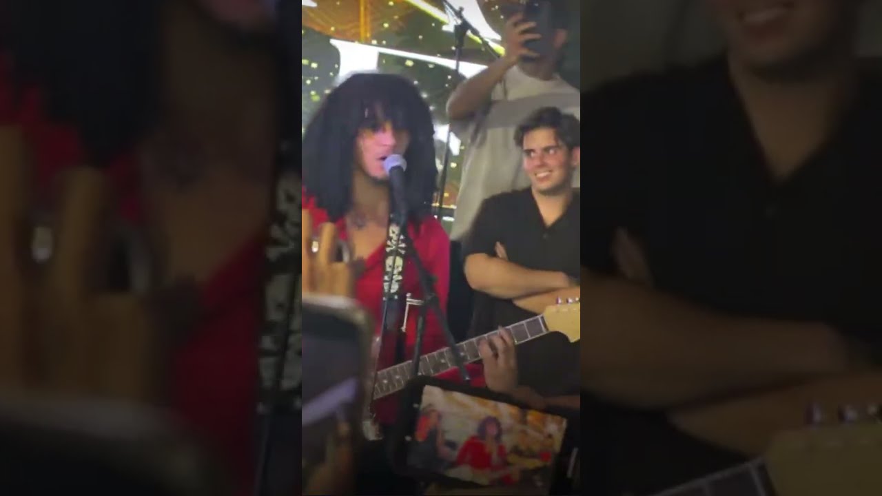 Jaydes Full Live (No Chat)