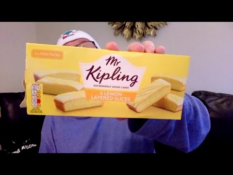 Mr Kiplings Exceedingly Good cakes. 6 Lemon Layered Slices. Review
