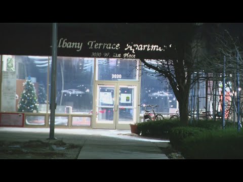 Residents of senior apartment say they have not had heat for days