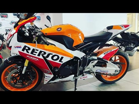 CBR1000RR REPSOL Loud Exhaust / Cold start / Global Villager