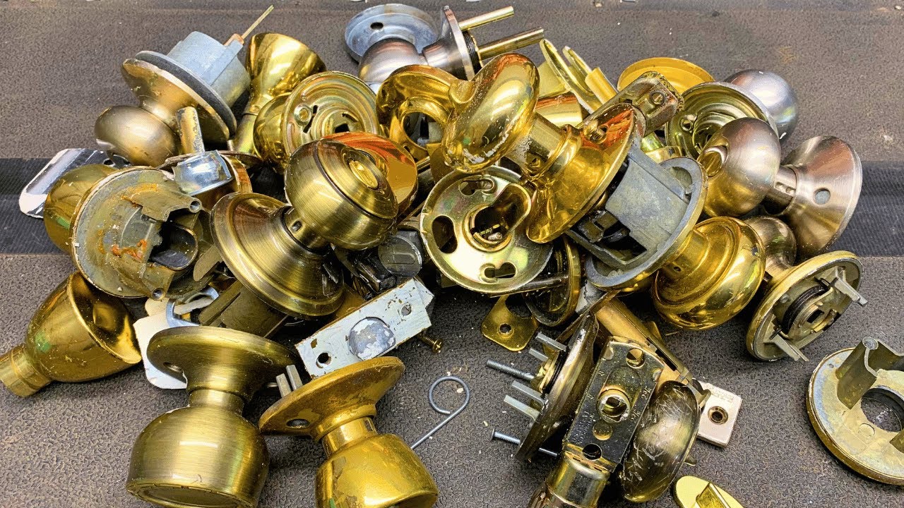 How to Scrap Brass Door Knobs - Are They Worth It? 