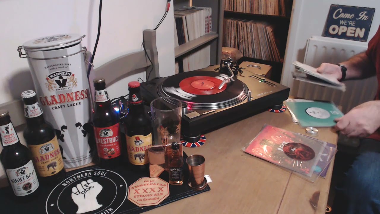 Ruby, Kaiser Chiefs (2007) Vinyl play