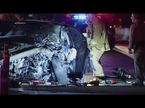 Los Angeles, CA: Wrong-Way Freeway Driver Survives Traffic Collision, Taxi Driver Killed