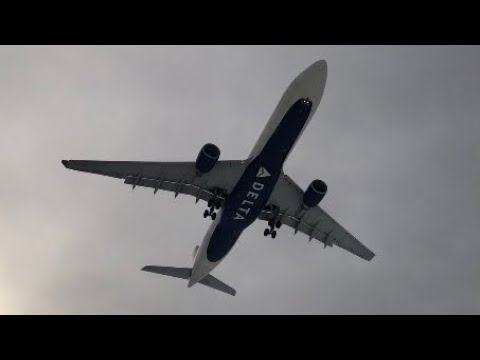 Kansas City International Airport (MCI) Spotting | Chargers Charter