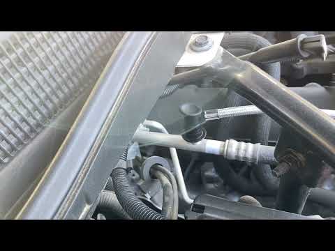 Adding AC refrigerant to 2015 GMC Sierra 1500