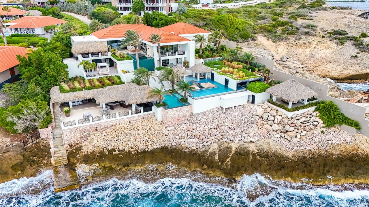 This Is The Most Extraordinary Resort Villa Curaçao Has Ever Seen!