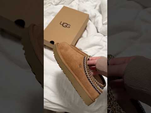 Unboxing UGG Women's Tasman Slipper in Chestnut #unboxing #ugg #uggs