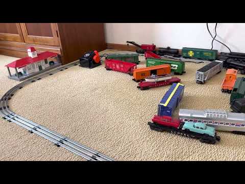 Whistle engine with red crane. Lionel o gauge