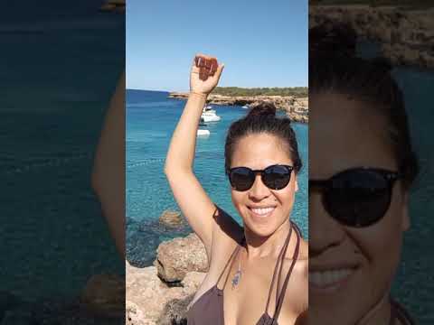 Enjoying the 🌞 October #roja #ibiza 🏝️🚤