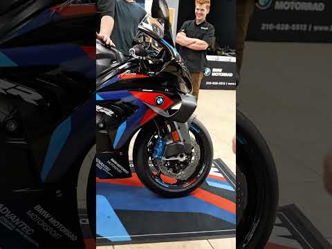 2025 BMW M1000RR | FIRST LOOK! | Nate Kern: MOTORRAD Expert Rider!