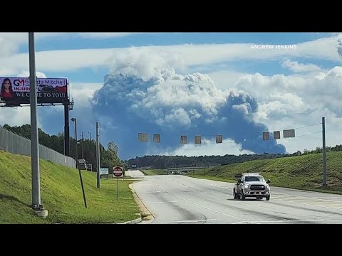 Conyers, Georgia chemical plume after BioLab fire | Chlorine detected in air