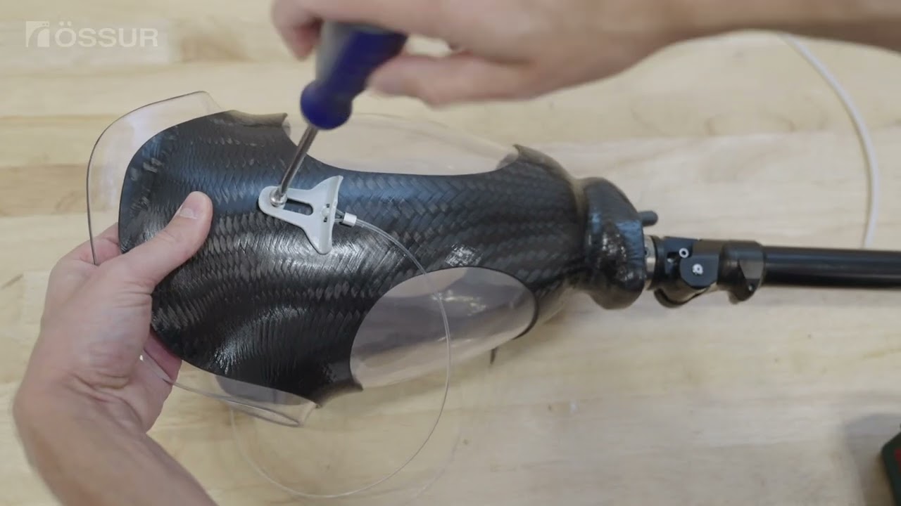 Locking Knee - Clinician Fitting Tutorial