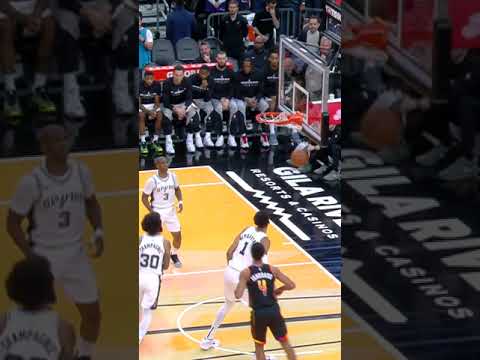 Book joins Walter Davis as the only players in team history to score 15K points in a Suns uniform!
