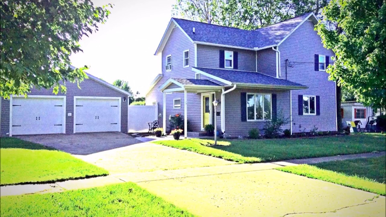 113 S  Park St  Sheffield, IL  61361 ******SOLD******