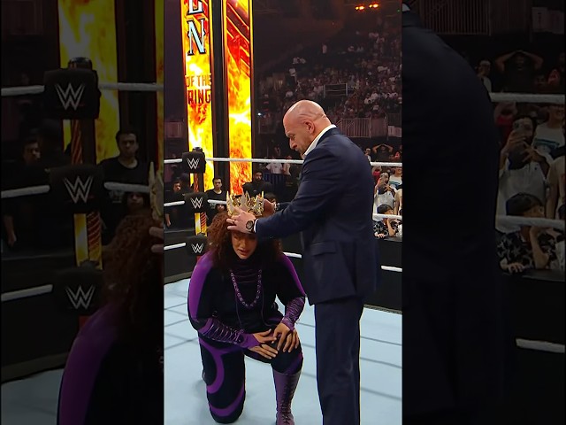 Nia Jax comments after WWE referee collapses while trying to carry her ...