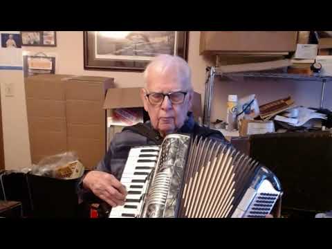 Accordion, ,120 bass,3/5 reeds"LMH,18"KB,7 treble,3 bass | Reverb