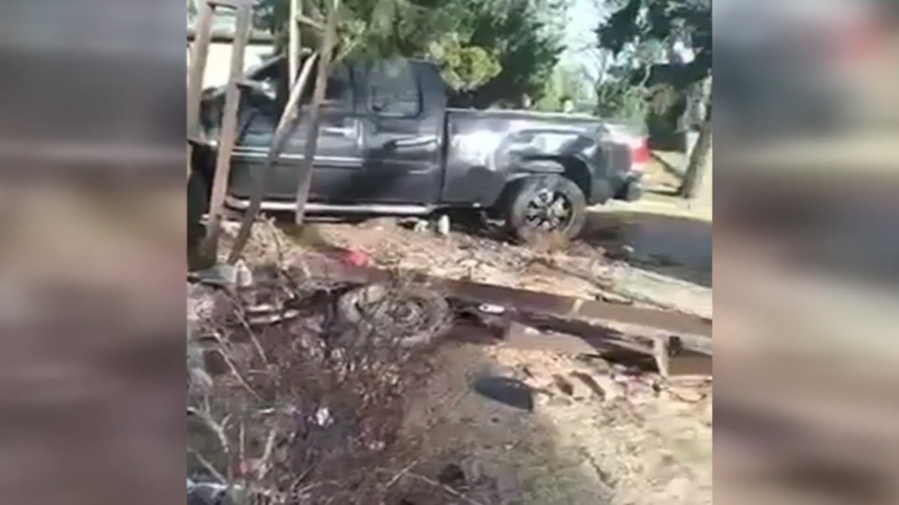 Driver, 2 Passengers Hurt After Car Crashes Into Home In Aurora; No One In Home Injured