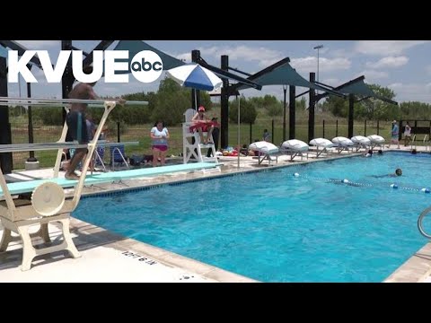Colony Park Pool reopens in East Austin