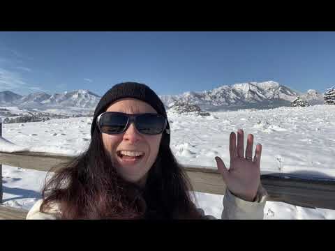 Mini Spanish Lesson: Las montañas y los árboles (mountains & trees)