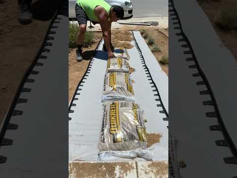 DIY Stepping Stone Walk Way #steppingstone #DIY #walkway