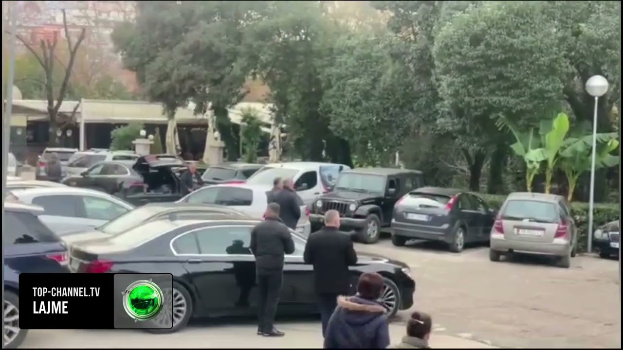 Top Channel/ Opozita në protestë! Berishës i bashkohet edhe grupi i ... Top Channel/ Opozita në protestë! Berishës i bashkohet edhe grupi i ...