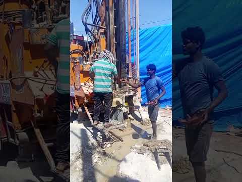 On Drilling doing the welding of cashing pipe #borewell #mme