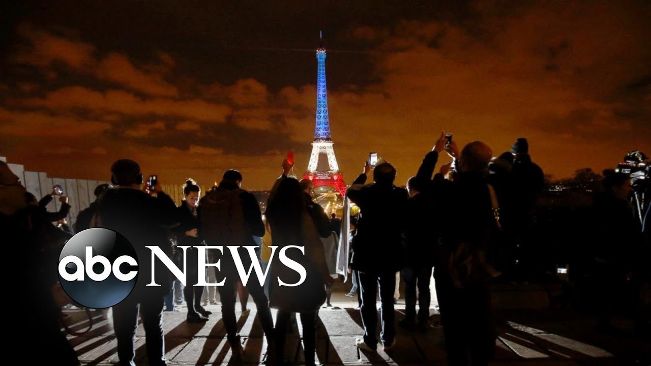 Eiffel Tower Lit Up to Remember the Victims of Terror Attacks