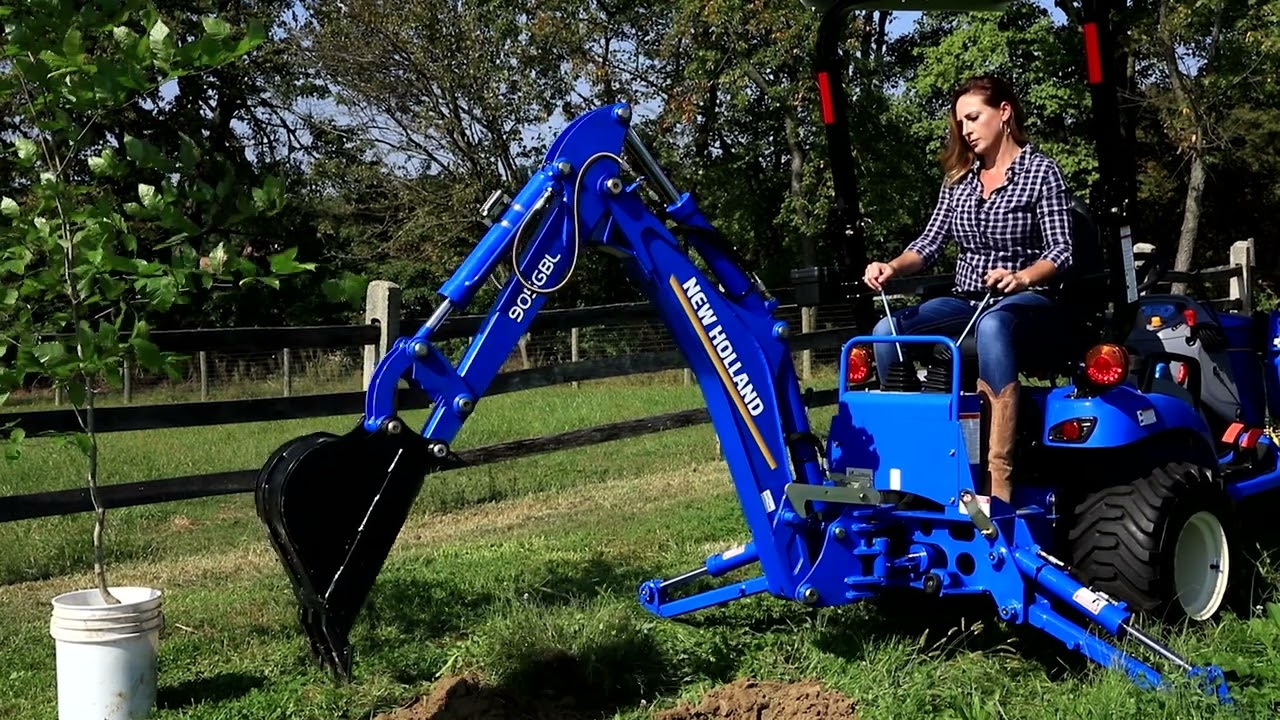 Sub-Compact Tractors WORKMASTER™ 25S | New Holland