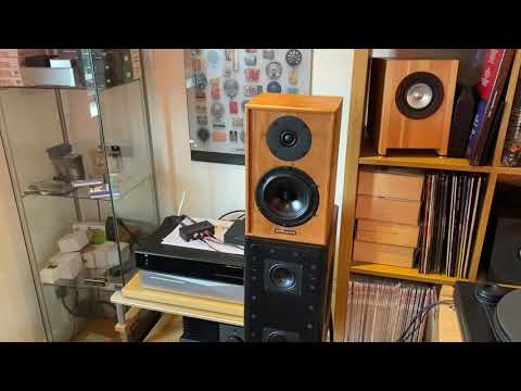 Spendor audio 4/5 bookshelf