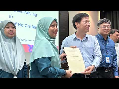 DAY 1 - UMPSA INTERNATIONAL CSR PROGRAM AT VIETNAM: MoU Exchange Ceremony Between UMPSA and IUH