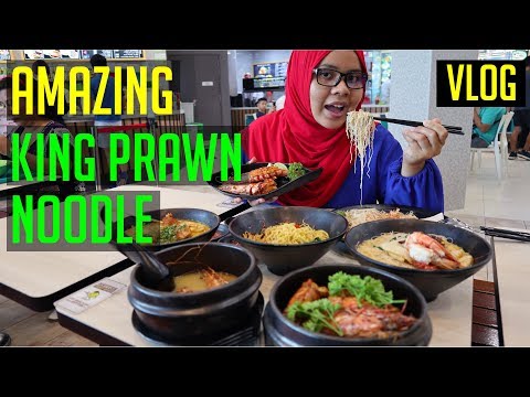 Singapore Halal Food | Amazing Prawn Feast at Kampong King Prawn Noodle
