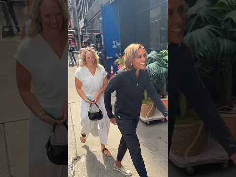 #exclusive Robin Roberts & Amber Laign seen in NYC #shorts #short #shortvideo #entertainment #fashio