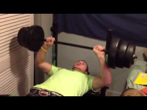 Deilen Davis lifting 350 lbs