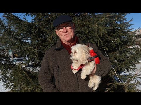 Senator Rolison and Madison With Holiday Wishes