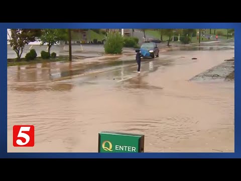 Helene aftermath: Drivers navigate rain, minor flooding in Nashville