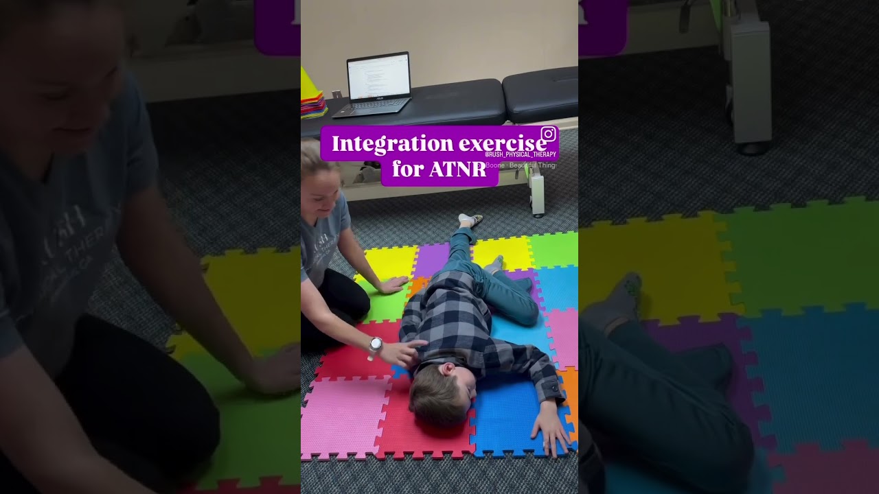 The Lizard is a great exercise for ATNR integration ✅ #reflexes #pediatrics #physio #physicaltherapy
