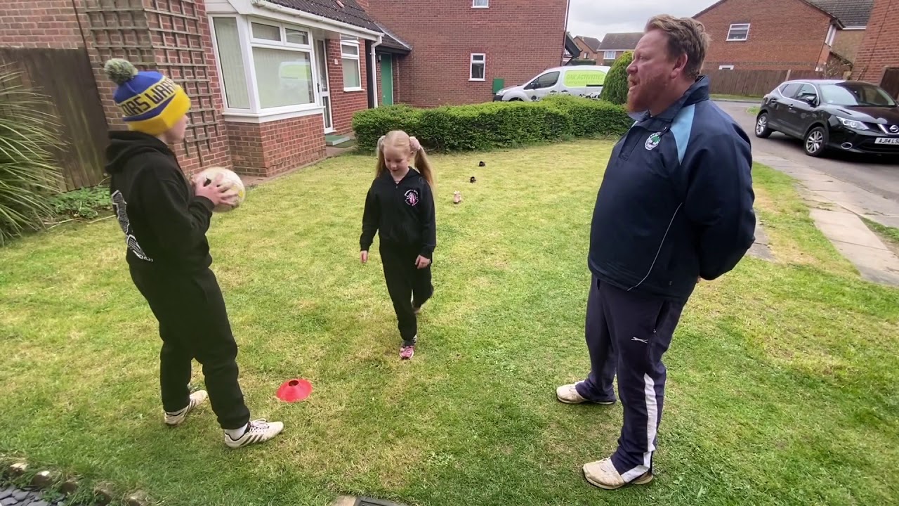 Little Nippers SAS Training with Oak - Changing Direction Skill Mission 4