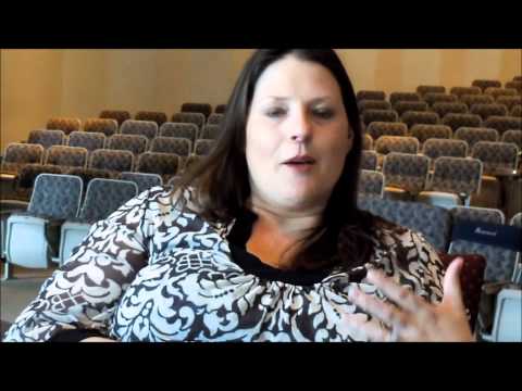 Selah’s Amy Perry Shares from the Heart | Notes from The Cove