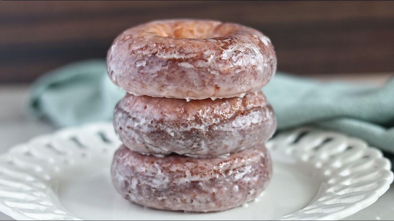 How To Make Gluten-Free Cake Doughnuts In 15 Minutes!