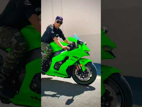 2024 Kawasaki Ninja ZX10RR is now available @EastBayMotorsports01 #shorts #zx10rr #kawasaki