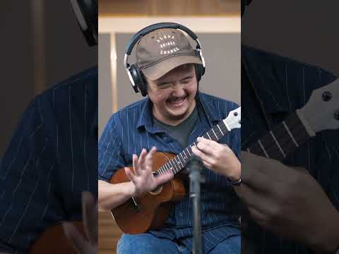 The thumb strum from @NealChin